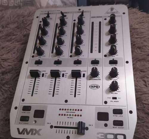 Behringer vmx300 микшерный пульт