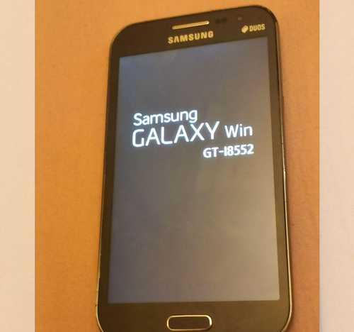 Samsung Galaxy Win GT-I8552, 8 ГБ