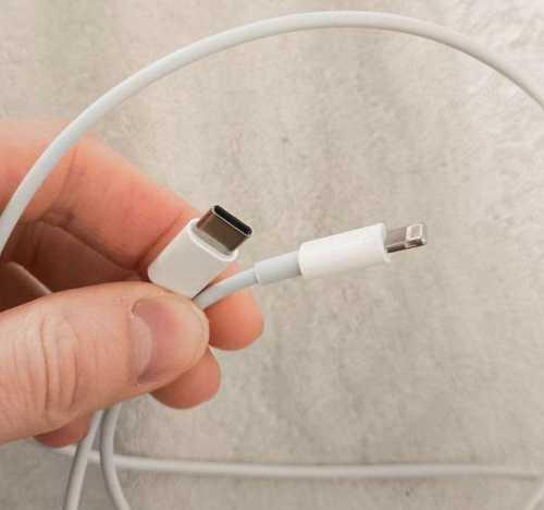 Кабель Apple USB-C -Lightning