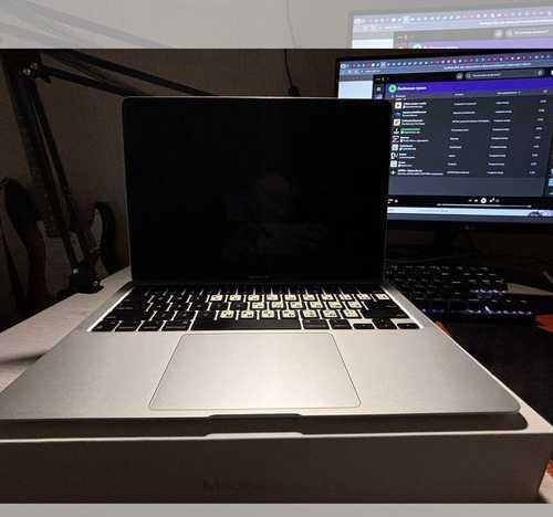 Apple macbook air 13 2020 m1