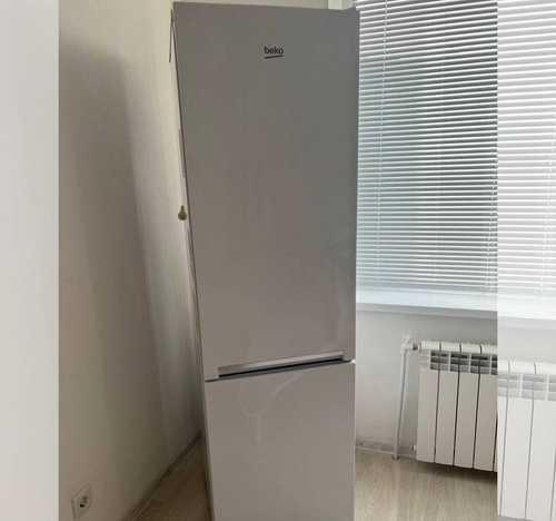 Холодильник Beko cnmv5310KC0W