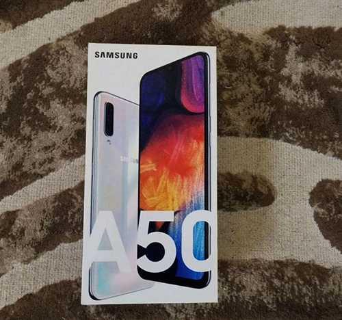 Samsung Galaxy A50, 4/64 ГБ