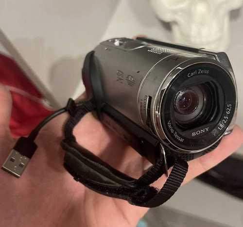 Видеокамера sony HDR cx200