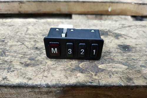 Кнопка регулировки сиденья Bmw 5 E39 M52B28 1998