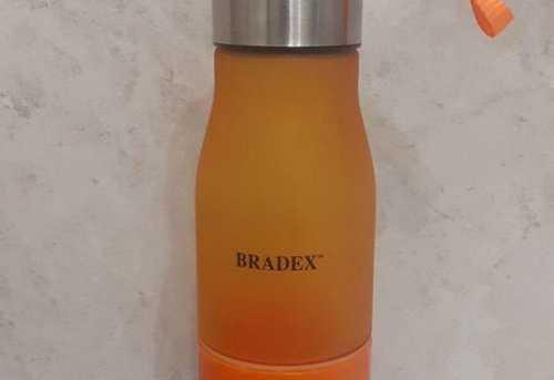 Бутылка для воды с соковыжималкой 0,6 л Bradex