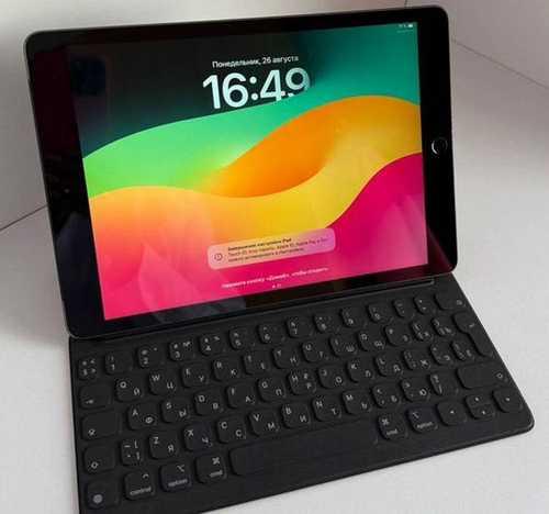 Клавиатура Apple iPad SMART Keyboard для iPad 10.2