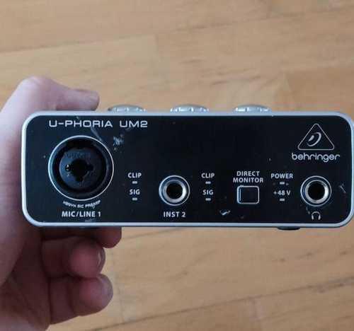 Behringer u phoria um2