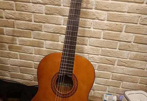 Гитара yamaha c40