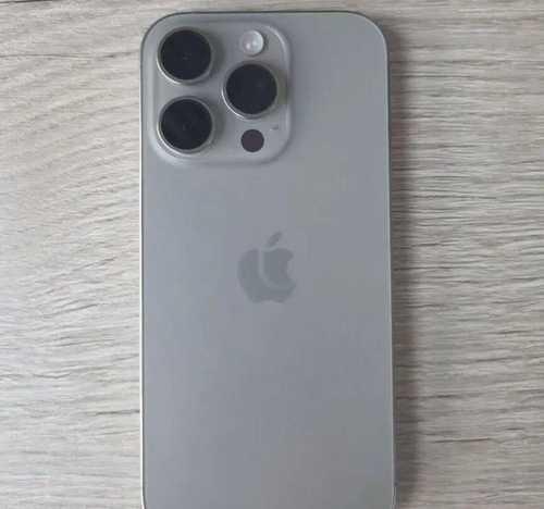 iPhone 16 Pro, 256 ГБ