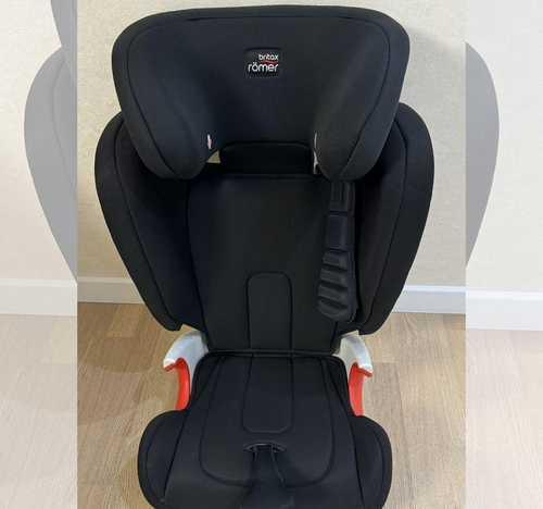 Детское автокресло Britax Romer Kidfix II XP