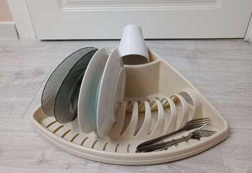 Сушилка / подставка для посуды пластик как новая