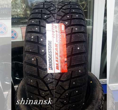 Bridgestone Blizzak Spike-02 SUV 235/55 R17 108S