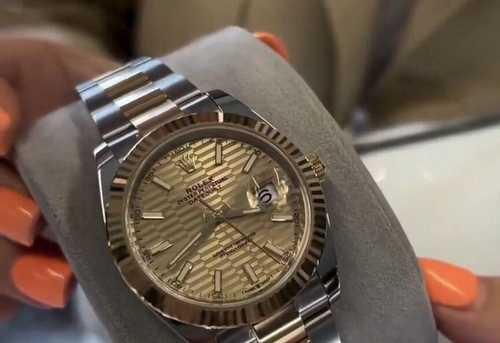 Часы Rolex Datejust Motif
