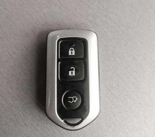 Смарт ключ Toyota Alphard Noah Voxy Isis