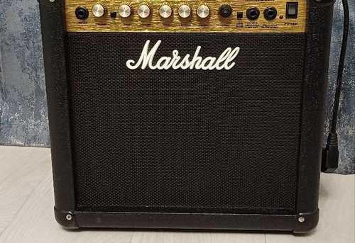 Комбоусилитель Marshall MG15CDR и электрогитара