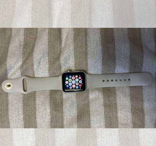 Часы apple watch 3 38 mm