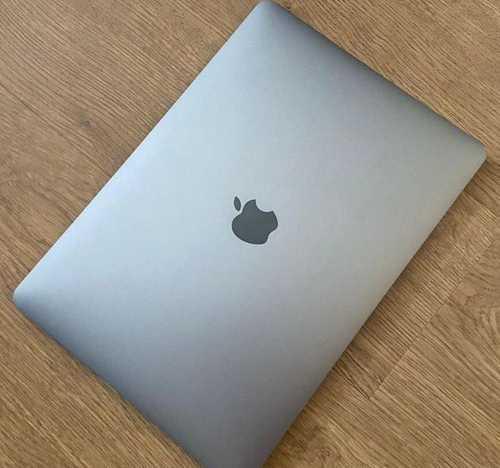 Продам Macbook pro 13