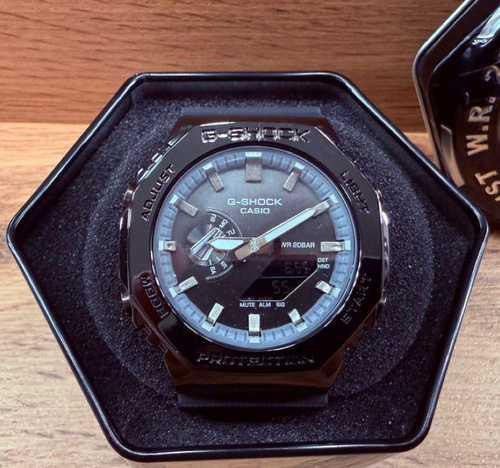 Часы Casio G-Shock GM-2100