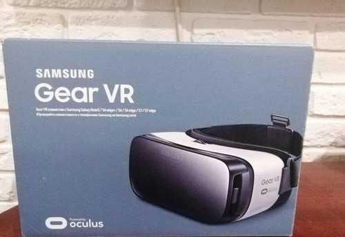 Oчки виртуальной реальности samsung Gear VR