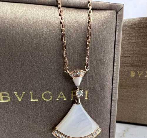 Подвеска Bvlgari