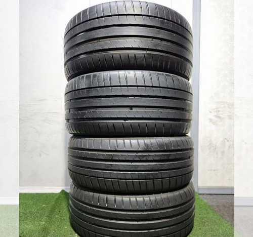 Michelin Pilot Sport 4 225/45 R18 и 255/40 R18