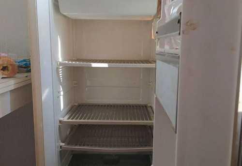 Холодильник ЗИЛ бу