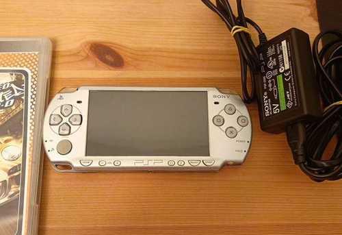 Sony PSP 2008 32 гб WI-FI прошитая,300 игр