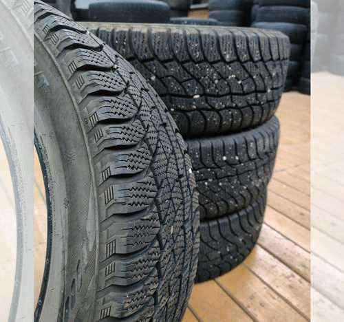 Viatti Bosco S/T V-526 235/55 R18 100T