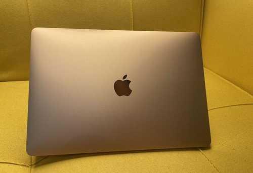 Apple MacBook Air 13 2019 Gold отличное состояние