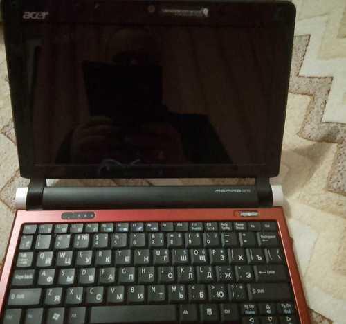 Нетбук acer aspire one KAV60