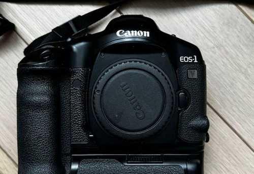 Пленочный фотоаппарат Canon EOS 1V