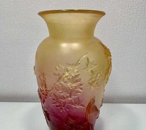 Хрустальная ваза для цветов Daum Дом