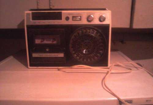 Советский кассетный магнитофон электроника 302 - 1