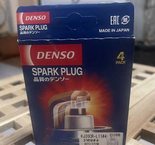 Свечи зажигания Denso kj20cr-L11, 4шт оригинал