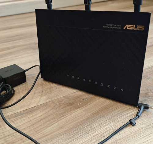 Роутер Asus RT-AC68U