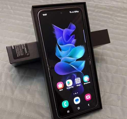 Samsung Galaxy Z Flip3 5G, 8/128 ГБ