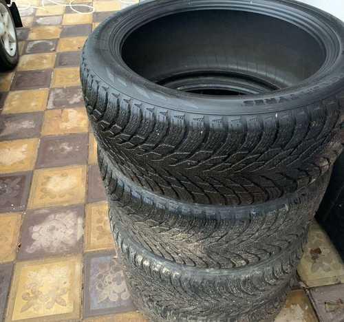 Nokian Tyres Hakkapeliitta R3 245/45 R19