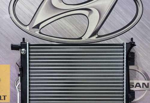 Радиатор охлаждения двигателя основной Hyundai sol