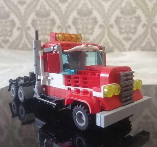 Лего модель американского тягача Kenworth
