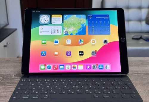 iPad Air 3(2019) Wifi SG+Smart Keyboard