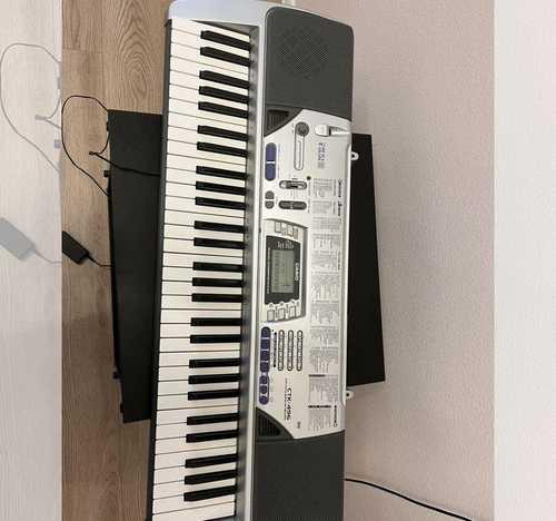 Синтезатор casio