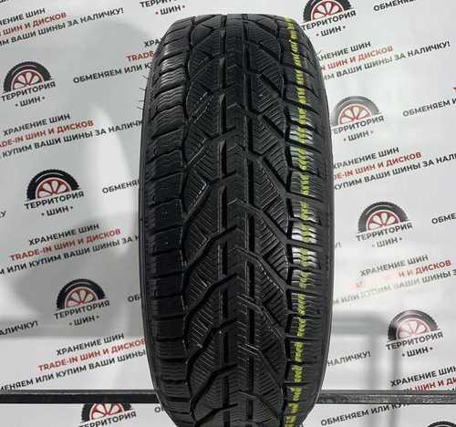 Taurus Winter 215/55 R17 98V