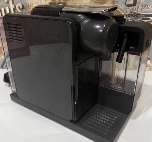 Кофемашина delonghi