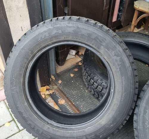 Maxxis SS-01 Presa SUV 225/65 R17 102Q