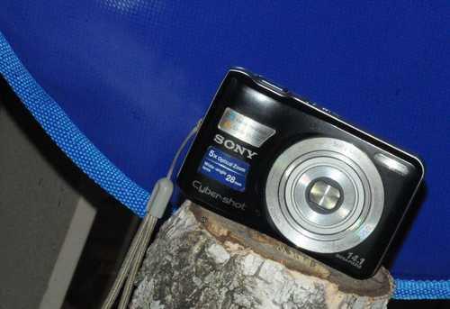 Классный цифровой фотоаппарат Sony