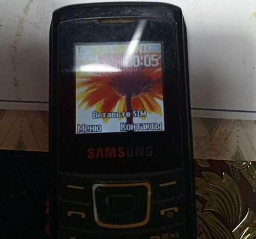 Samsung E1100