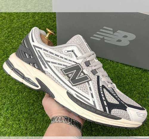 Кроссовки мужские new balance