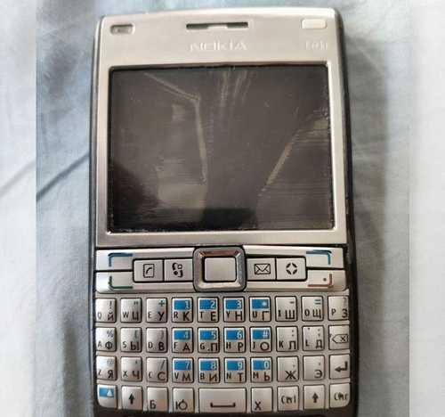 Nokia E61i на запчасти