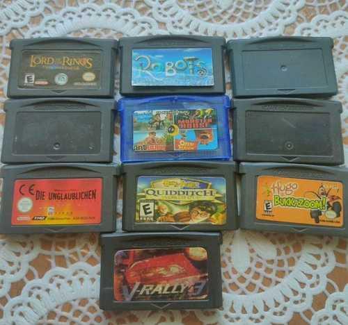 Лот картриджей Game boy advance