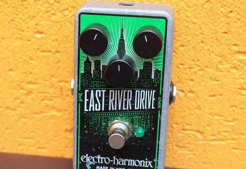 Electro-Harmonix (EHX) East River Drive